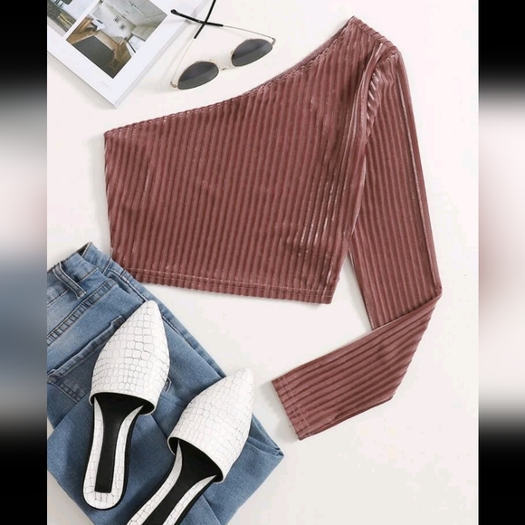 SHEIN | Tops | New Velvet Ribbed Crop Top | Poshmark